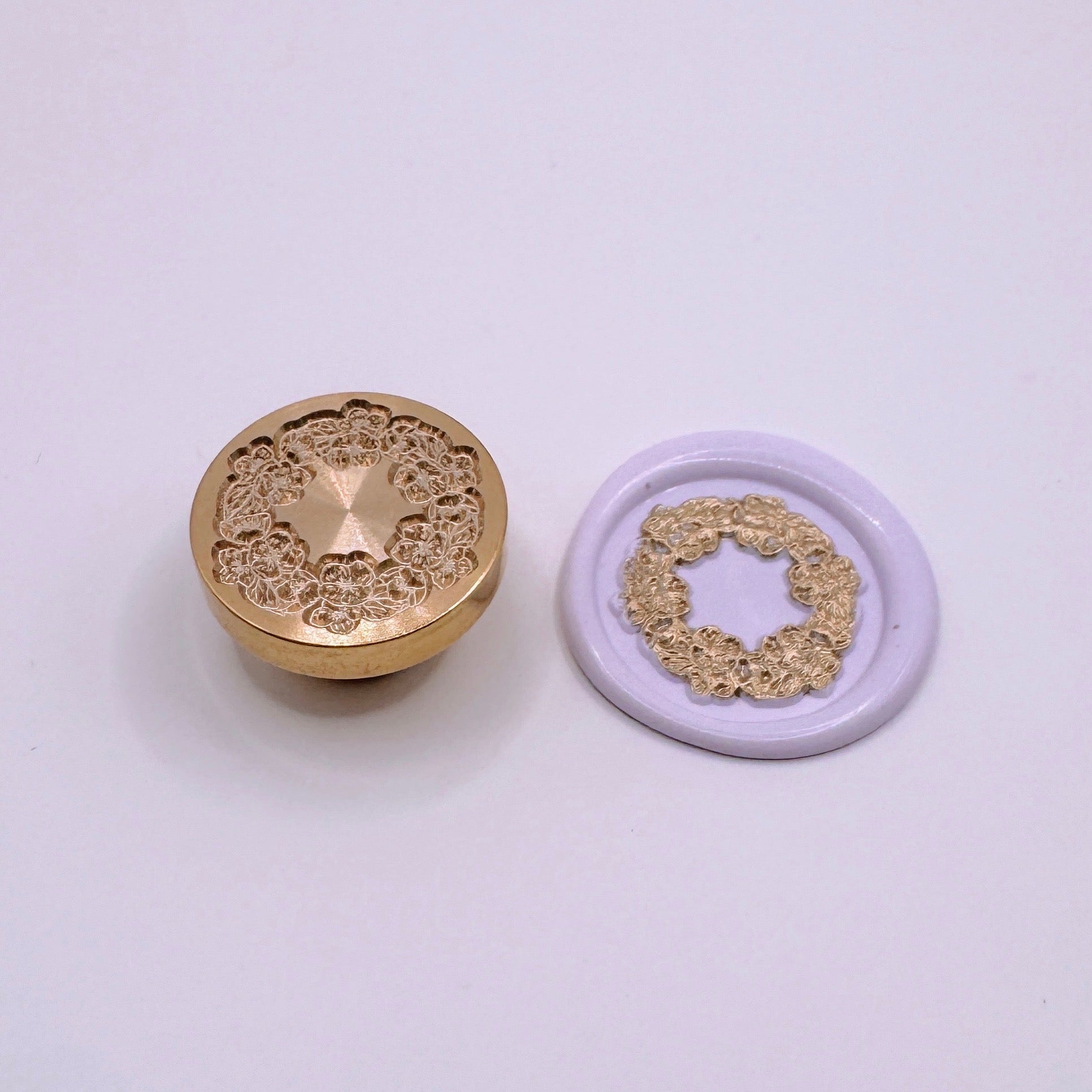 Wax Seal Stamp Flowers Wreath (Head Only) – Imaginic Scrapbook